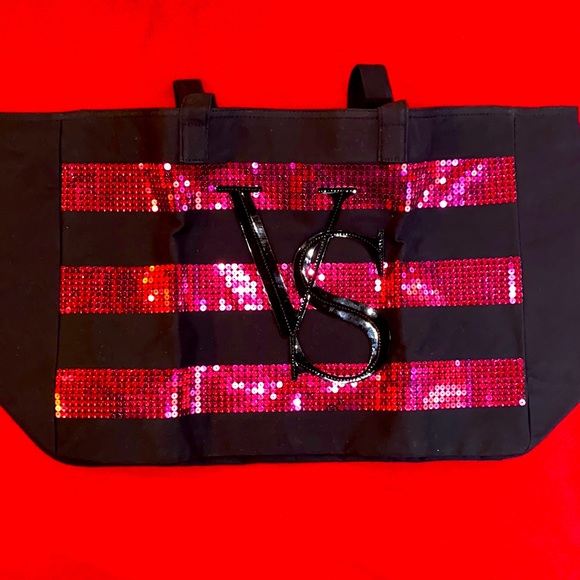 Victoria's Secret | Bags | The Victorias Secret Weekender Getaway Bag ...